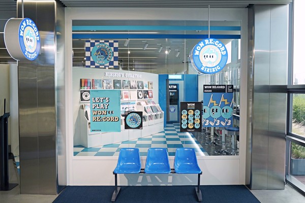 우리은행X무신사 혁신점포 WON RE:CORD 신설